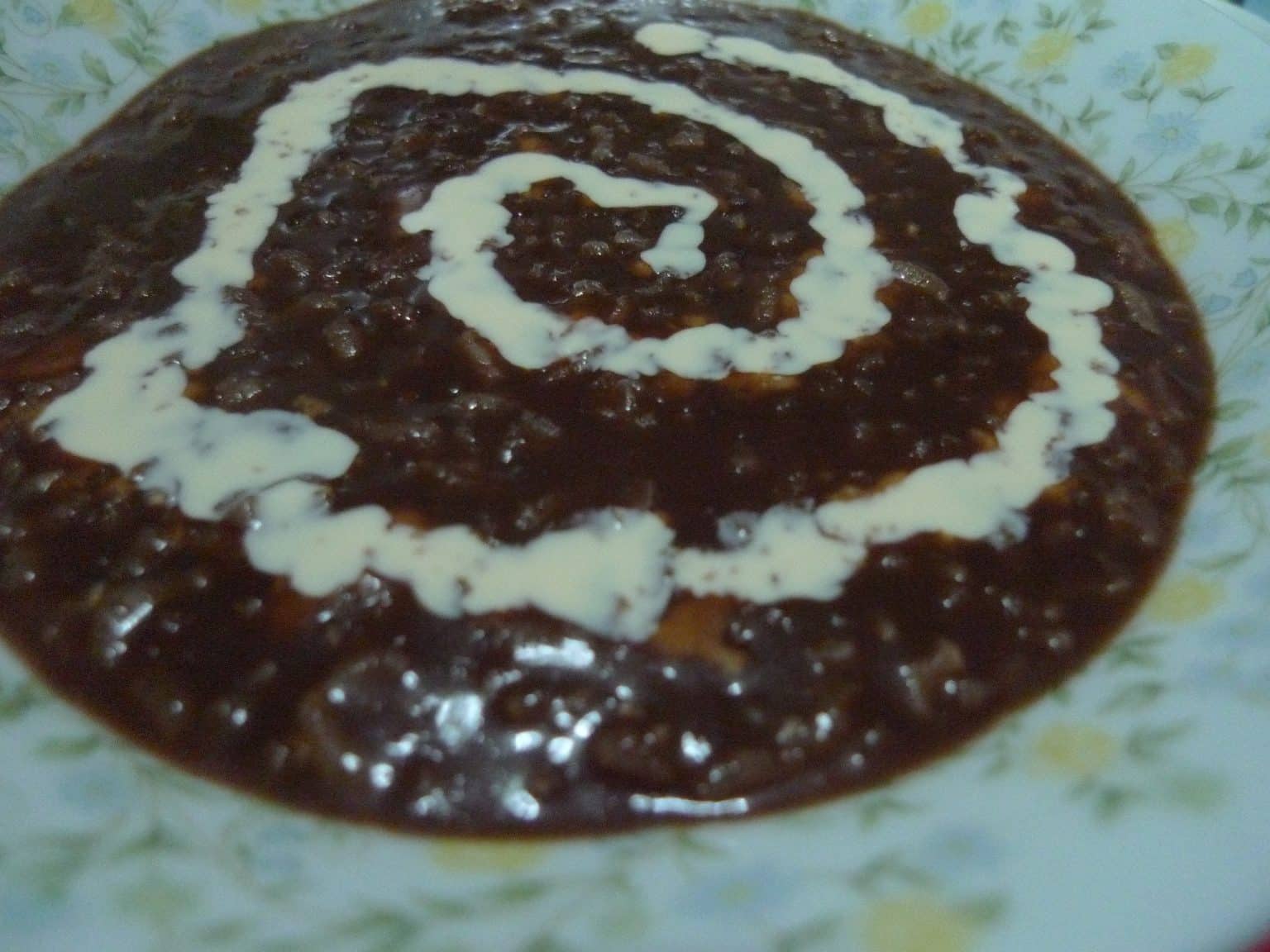 Champorado Recipe (Chocolate Rice Porridge) - AlmostNordic